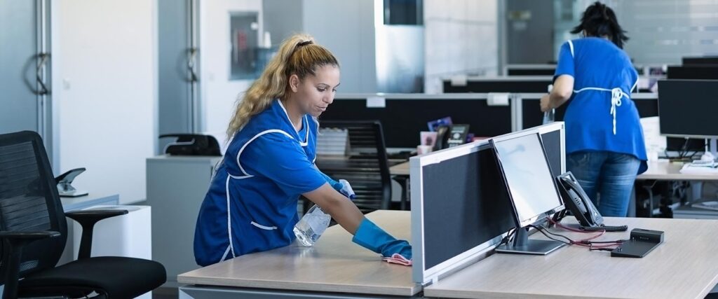 How Facility Manager Can Save More By Outsourcing Custodial Services